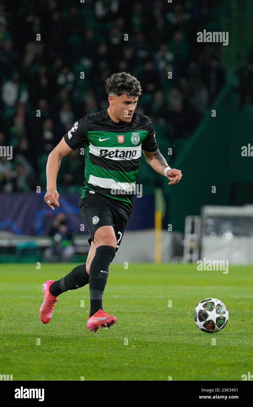 Lisbon, Portugal. 11th Feb, 2025. Maximiliano Araujo of Sporting CP in ...