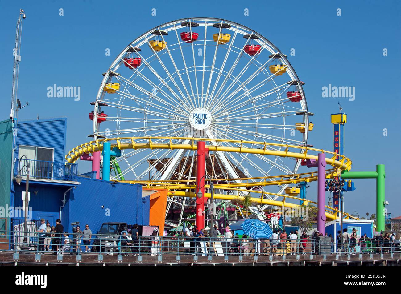 Ferris Wheel, Santa Monica Pier, people, Santa Monica, Los Angeles ...