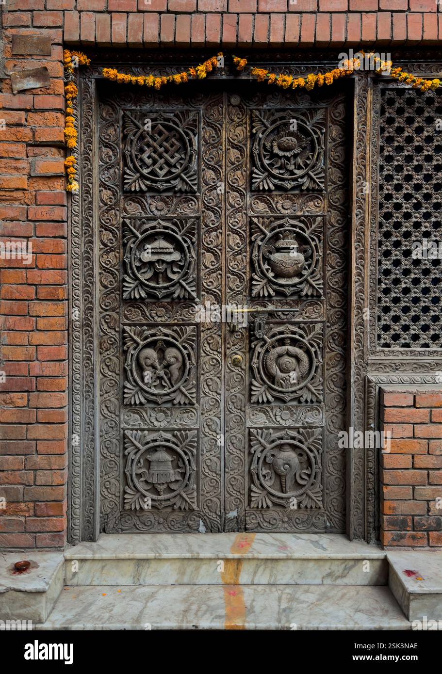 Eight buddhist antique hi-res stock photography and images - Alamy