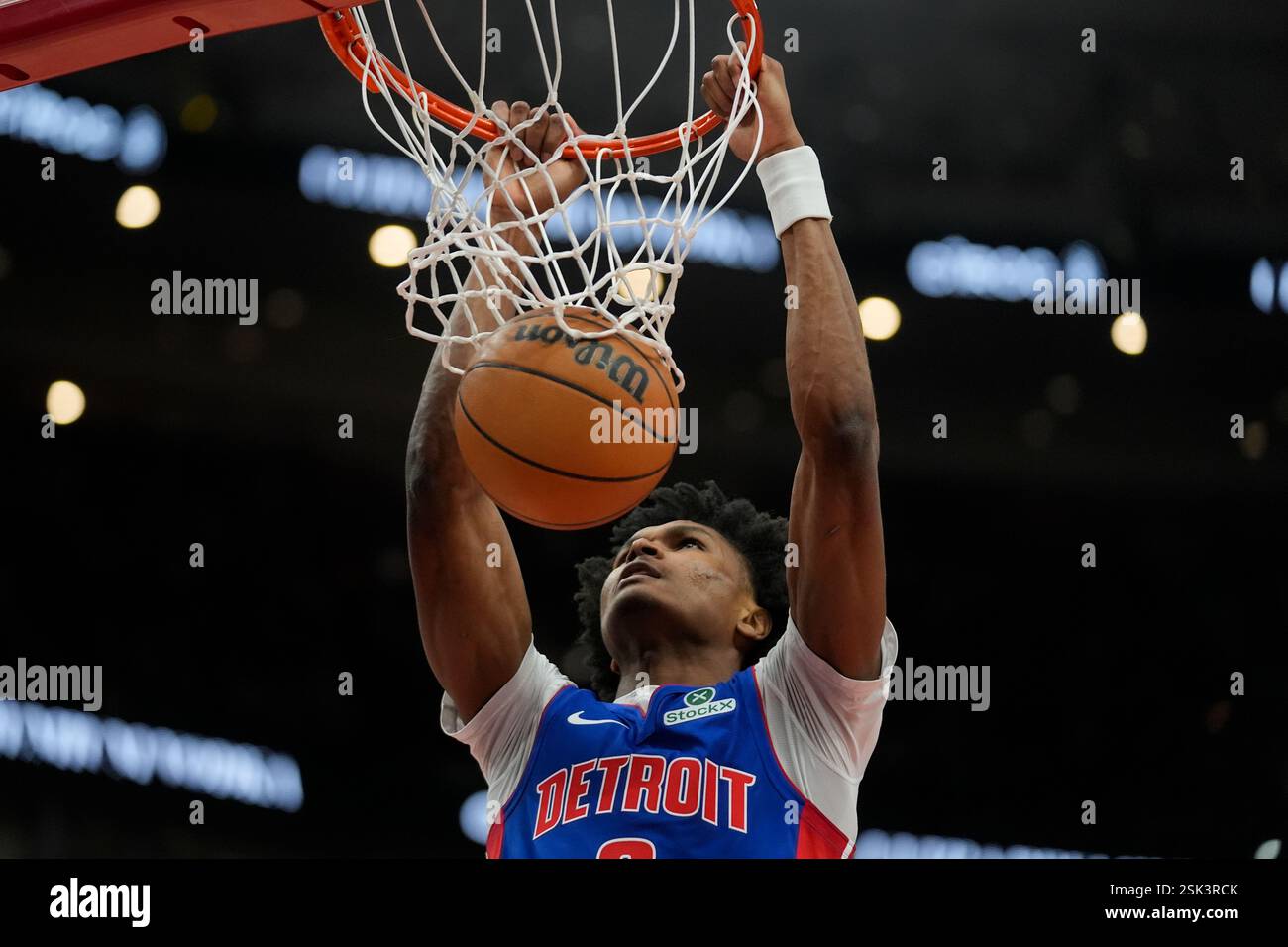Detroit Pistons forward Ausar Thompson (9) dunks the ball during the ...