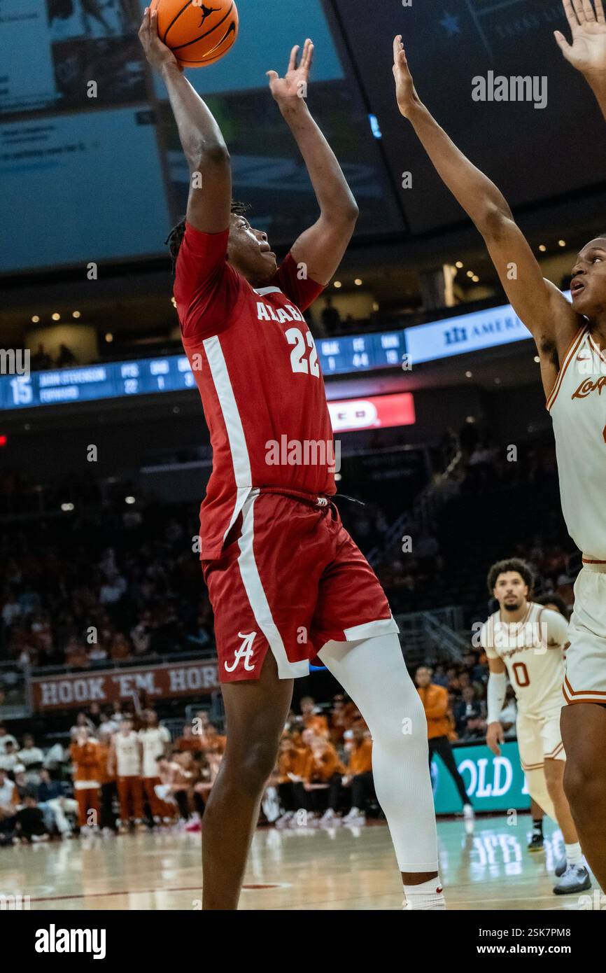 Texas, USA. 11th Feb, 2025. Aiden Sherrell (22) of the Alabama Crimson ...