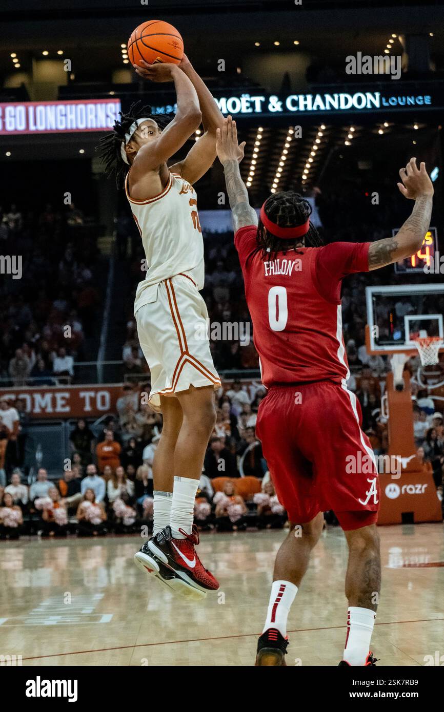 Texas, USA. 11th Feb, 2025. Tre Johnson (20) of the Texas Longhorns in ...