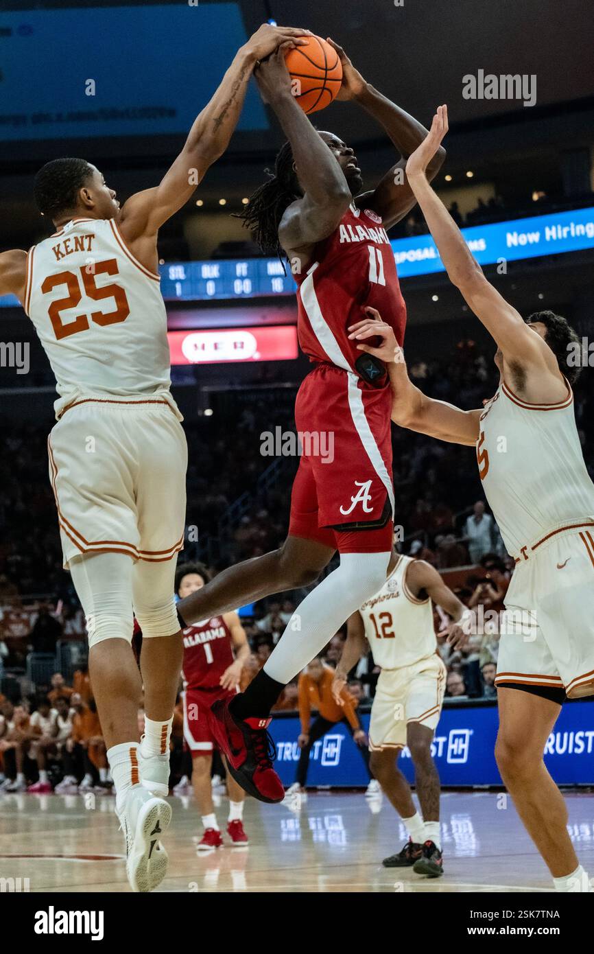 Texas, USA. 11th Feb, 2025. Jason Kent (25) of the Texas Longhorns in ...