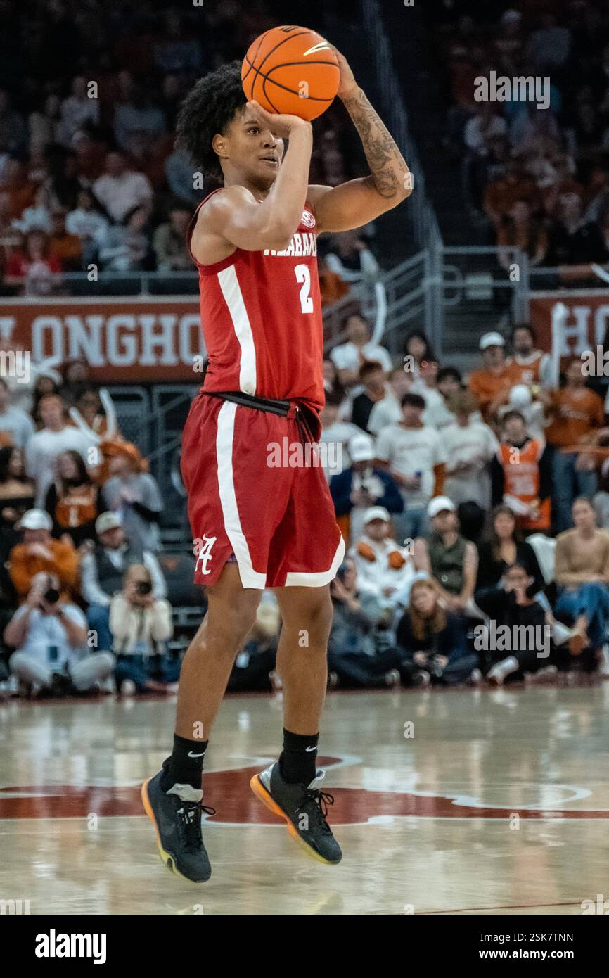 Texas, USA. 11th Feb, 2025. Aden Holloway (2) of the Alabama Crimson ...