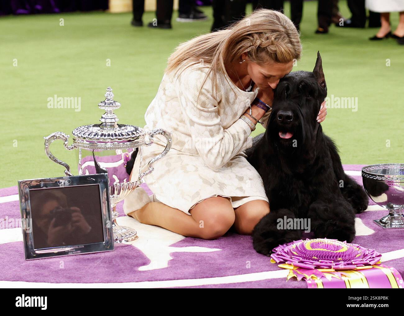 New York, United States. 12th Feb, 2025. Handler Katie Bernardin ...
