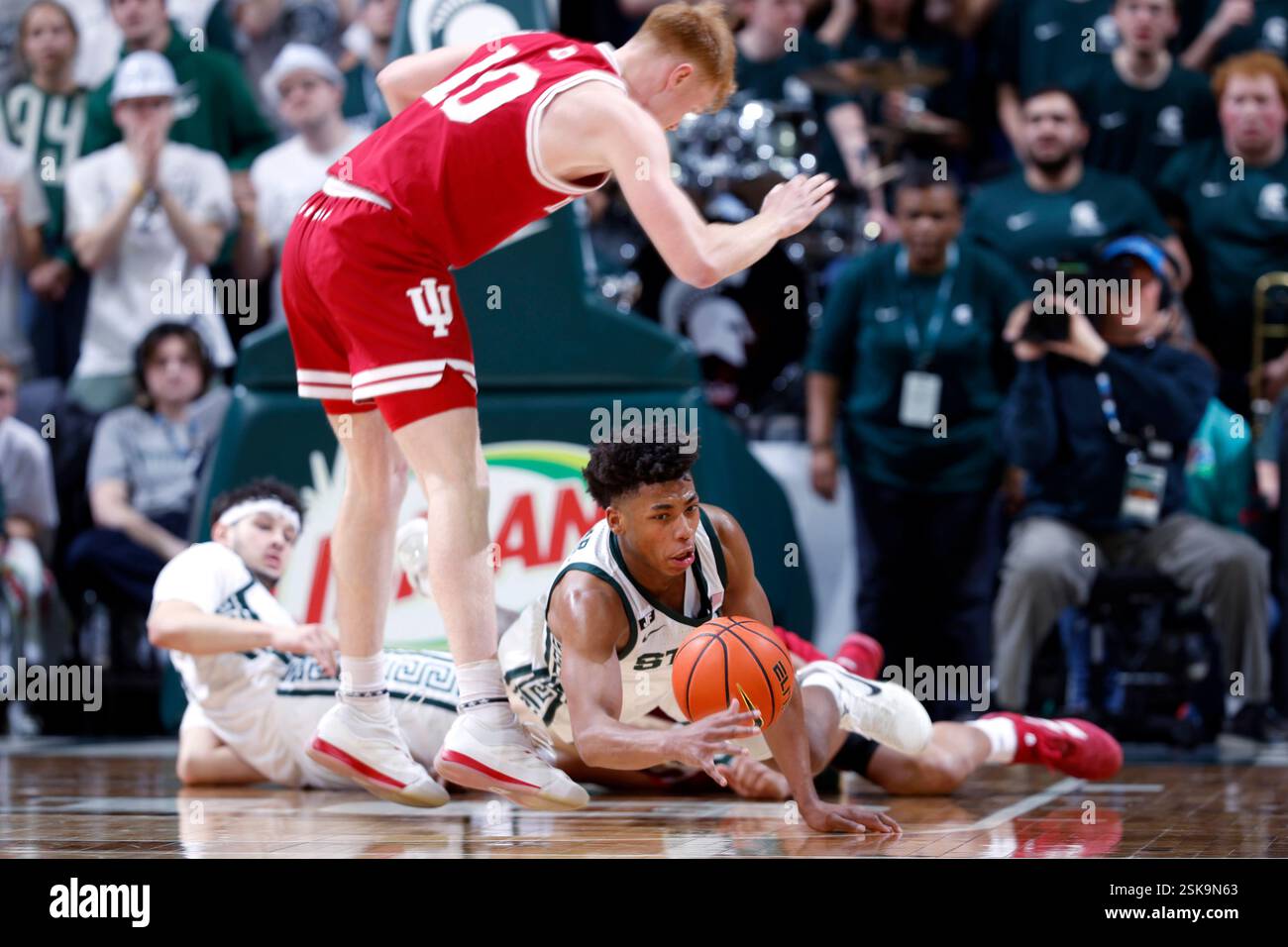 Michigan State guard Jeremy Fears Jr., right, and Indiana forward Luke ...