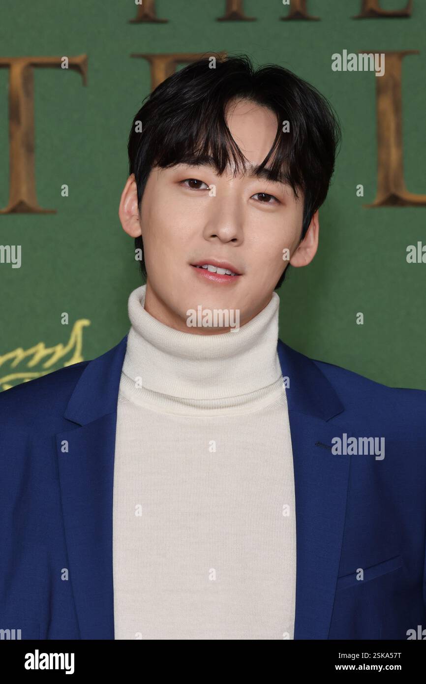 Los Angeles, USA. 11th Feb, 2025. Kevin Woo arrives at the Los Angeles ...