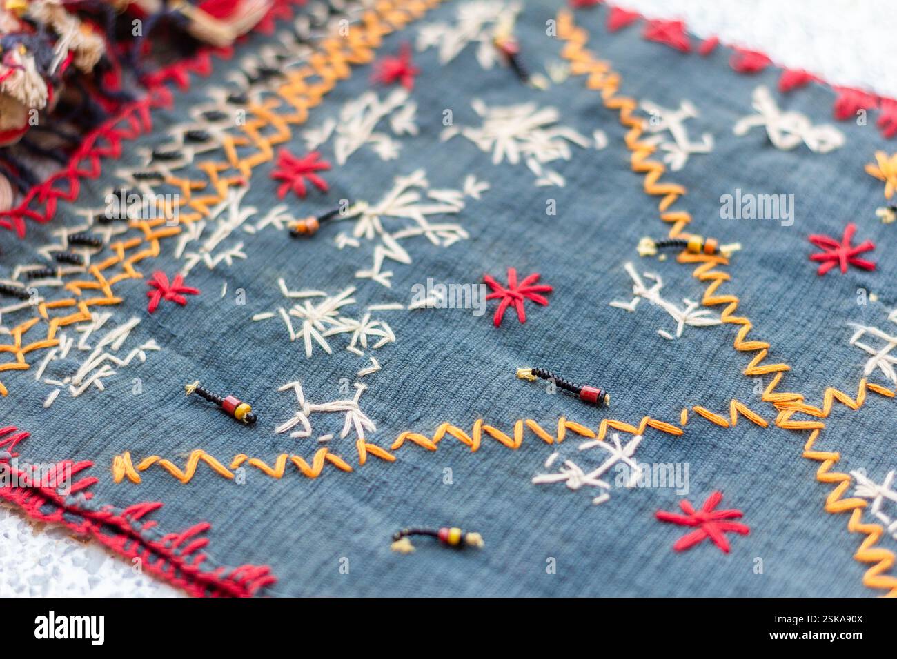 Itneg cloth hi-res stock photography and images - Alamy