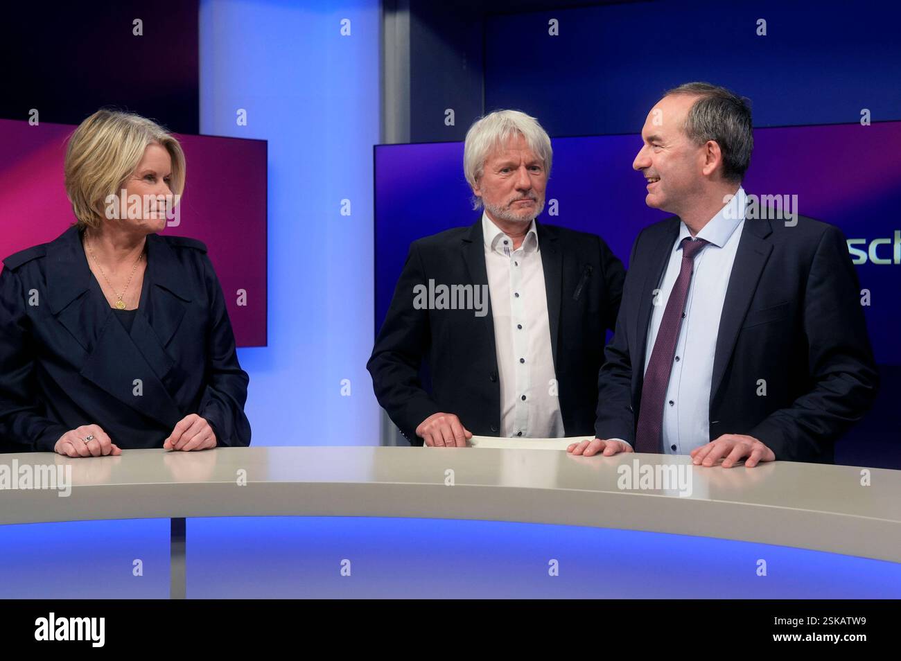 Susanne Gaschke, Jürgen Becker und Hubert Aiwanger in der ARD-Talkshow ...