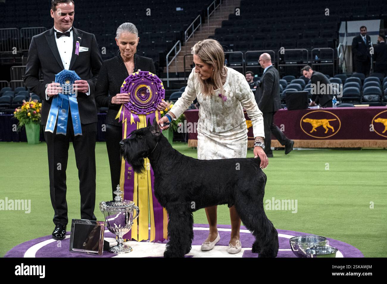 Monty, the Giant Schnauzer wins Best in Show with handler Kate Bernadin ...