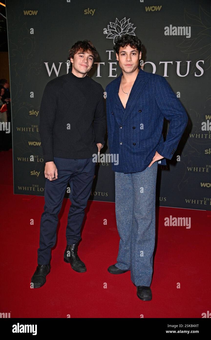 Frederic Balonier und Leon Klein bei der Premiere der 3. Staffel der ...