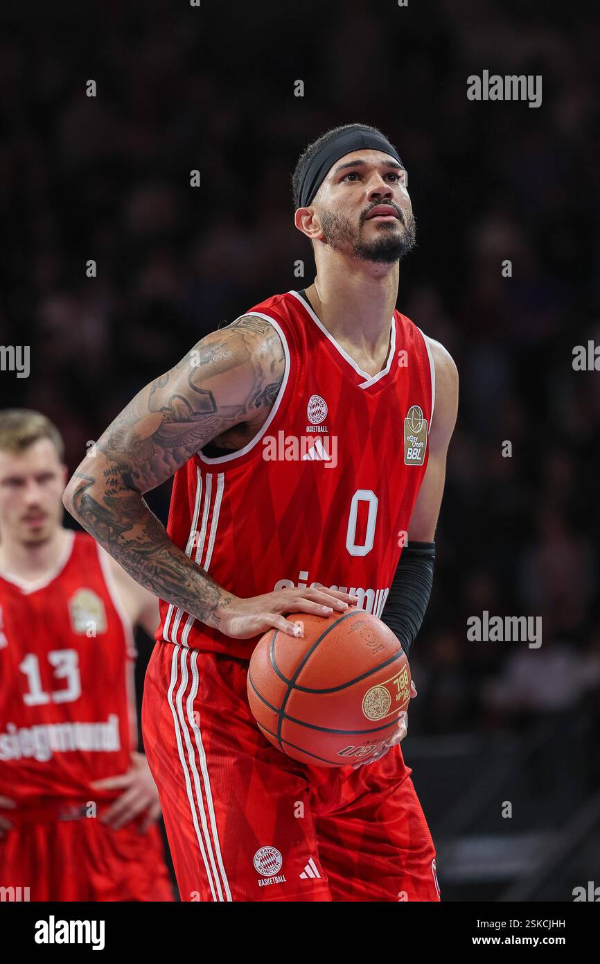 Fc bayern basketball vs skyliners frankfurt hi-res stock photography ...