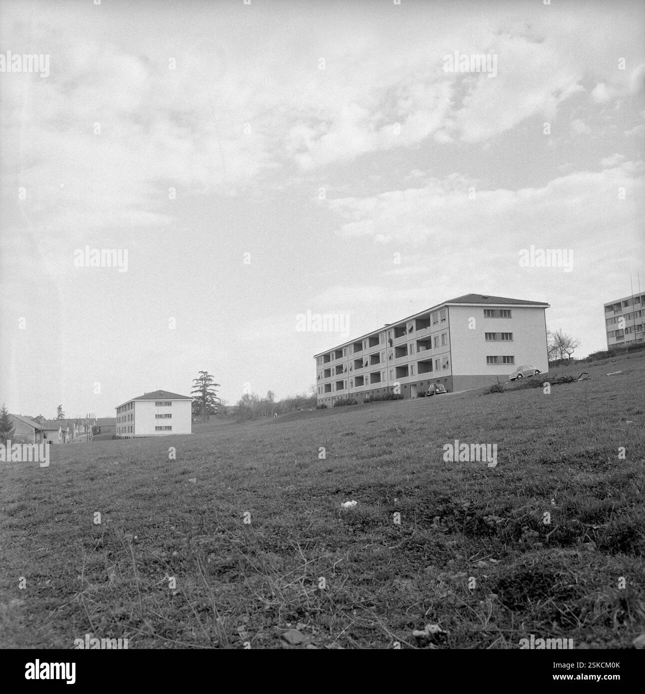 Neu gebaute Wohnblocks in Genf 1959#New built blocks of flats in Geneva ...