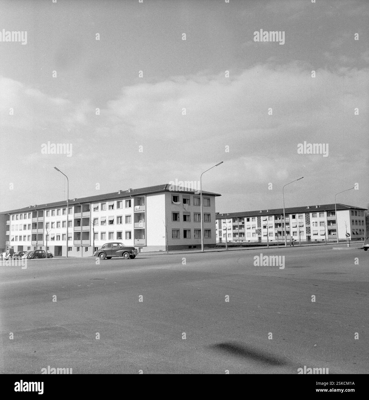 Neu gebaute Wohnblocks in Genf 1959#New built blocks of flats in Geneva ...