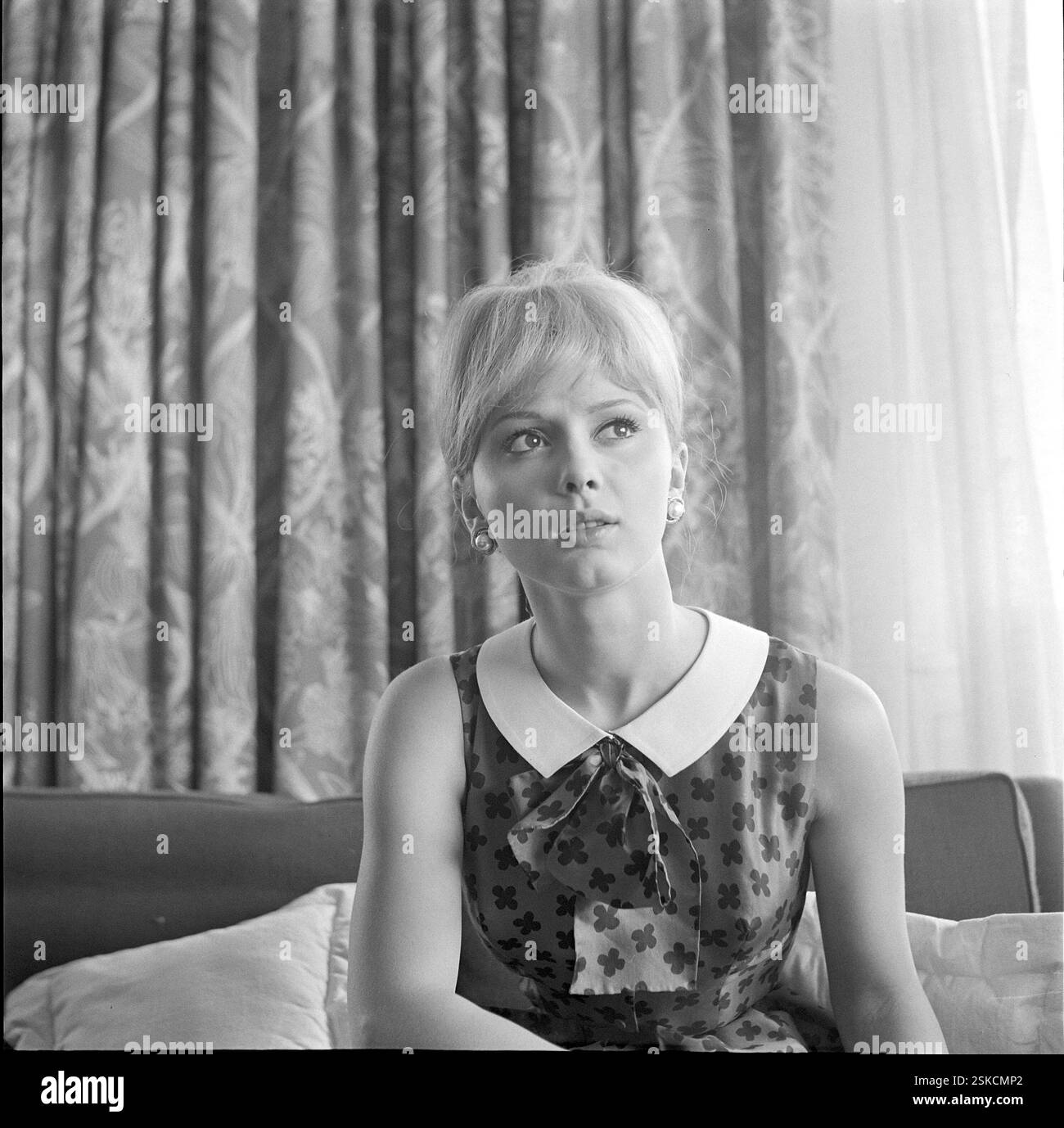 im/at Hotel Intercontinental--- Schauspielerin France Anglade, Genf ...