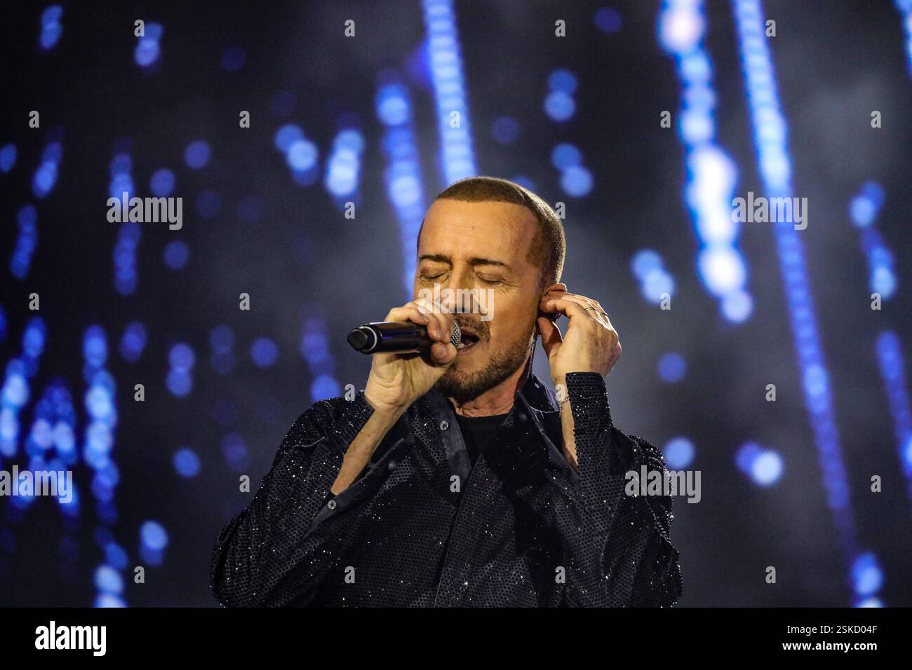 Italian singer Music Concert - 2025-02-11 RAF IN CONCERT ON THE SUZUKI ...