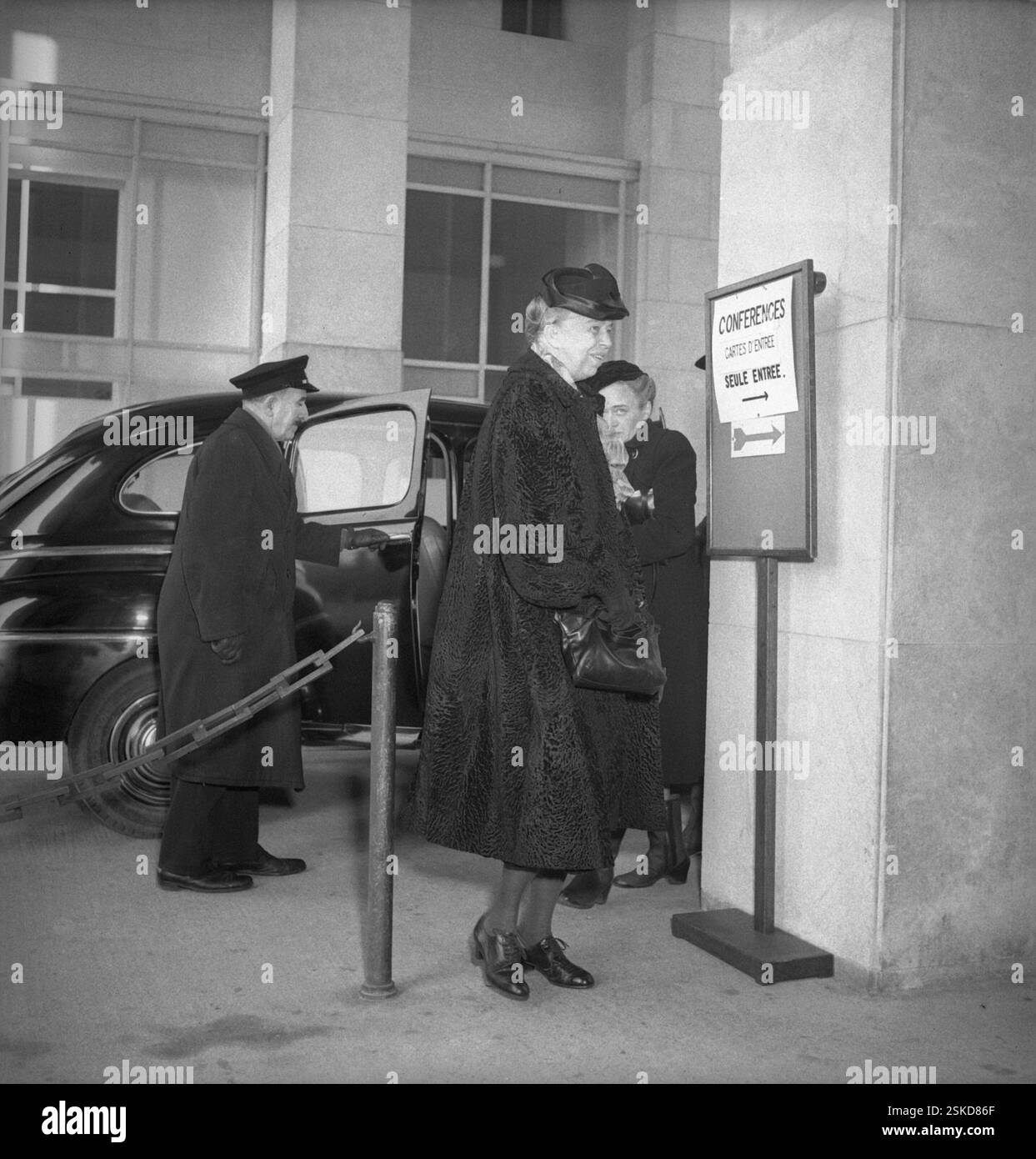 Eleanor Roosevelt, Vorsitzende der UN-Menschenrechtskommission, Genf ...