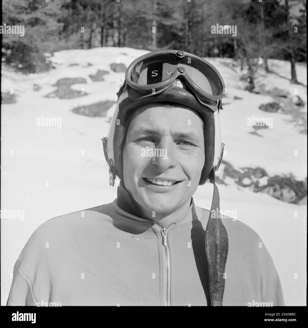 Gunter Sachs in voller Bob-Montur, St. Moritz 1959#Gunter Sachs wearing ...