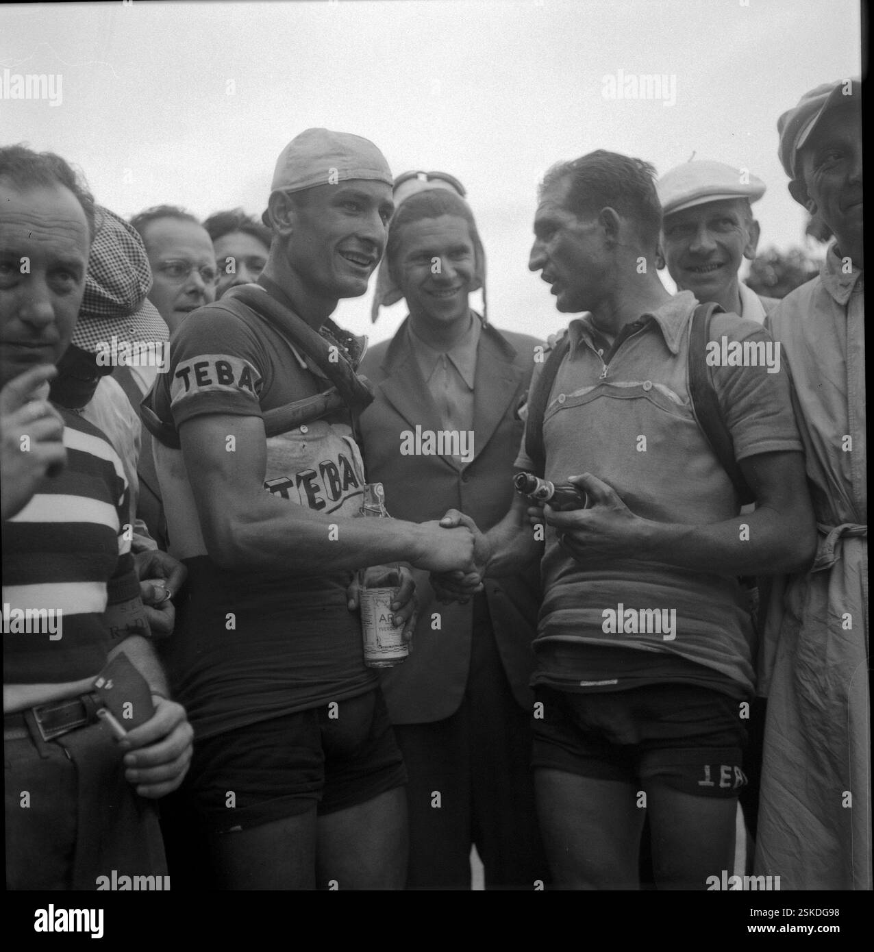 Renzo Zanazzi (17, Schweiz) und Gino Bartali (13, Schweiz)--- Tour de ...