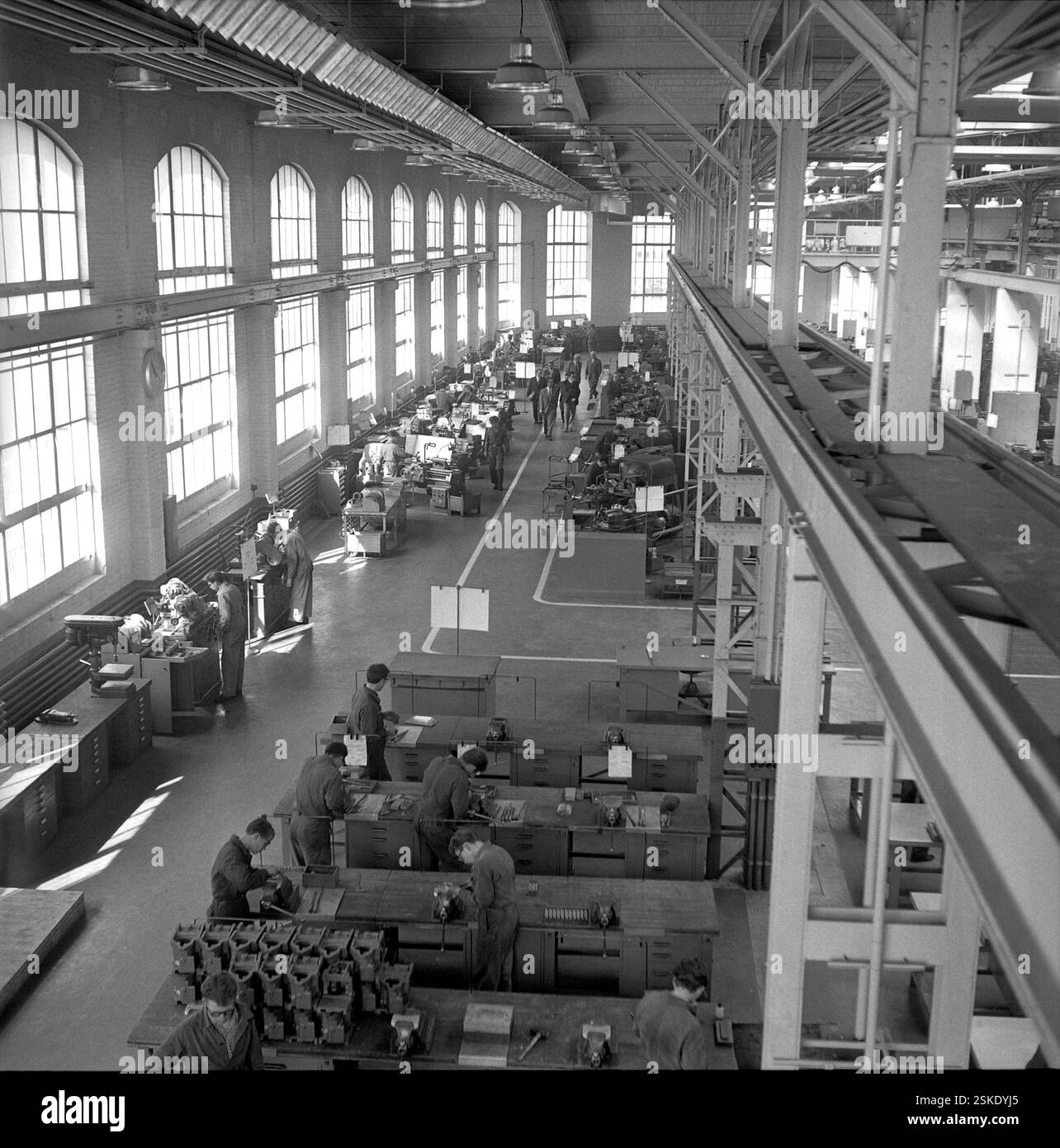 Neue Lehrwerkstätte der Sulzer-Werke, Winterthur 1961#New training ...