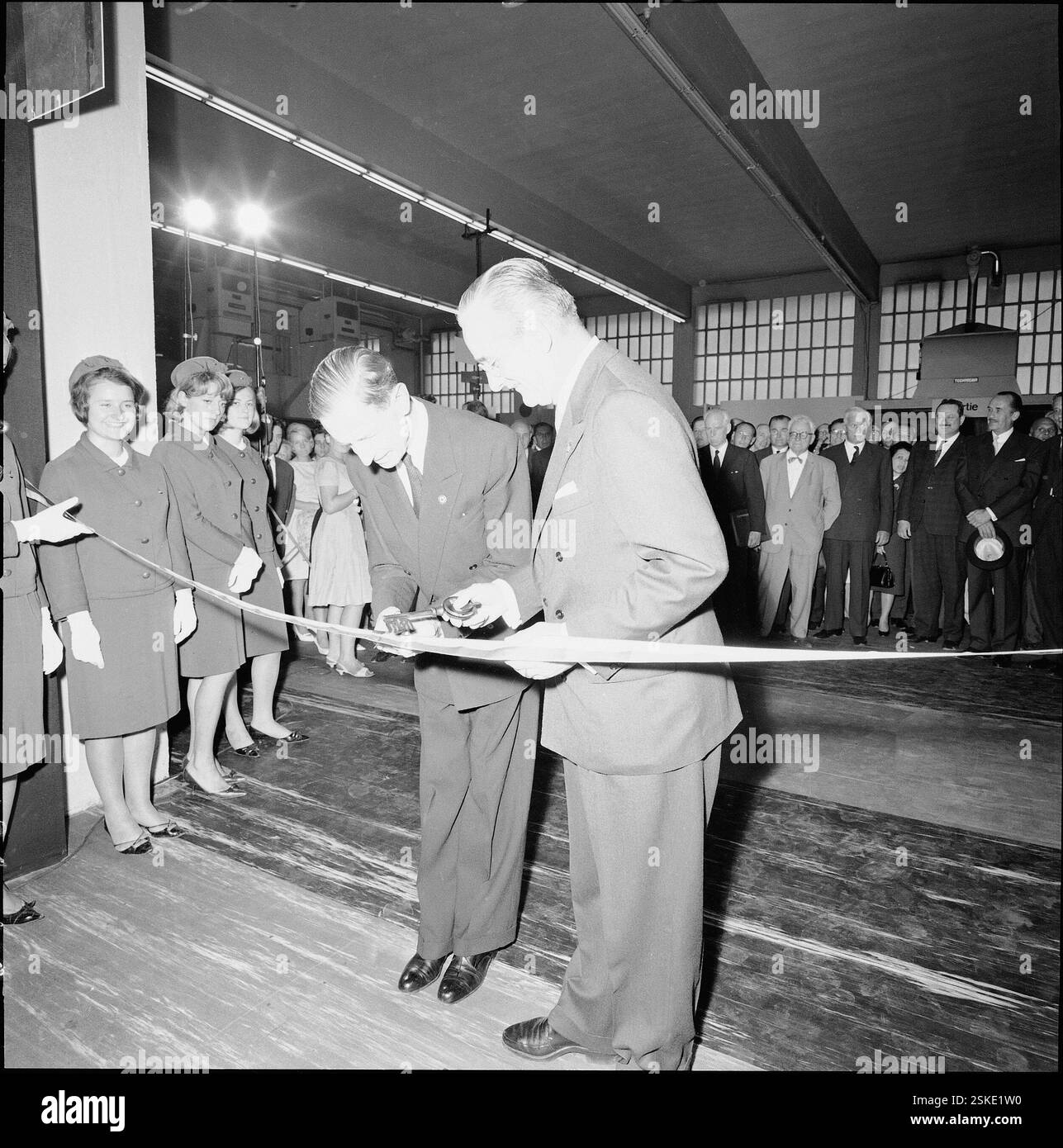 100 Jahre IKRK#100 years of ICRC.--- IKRK-Ausstellung Genf 1963 ...