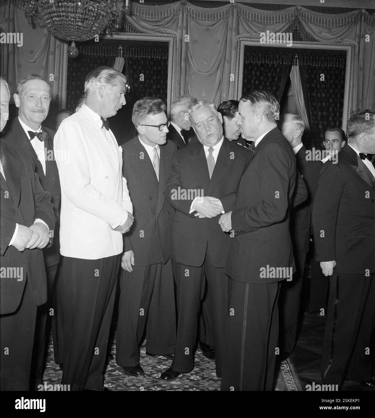 Treffen der Staats- und Regierungschefs der vier Siegermächte des ...