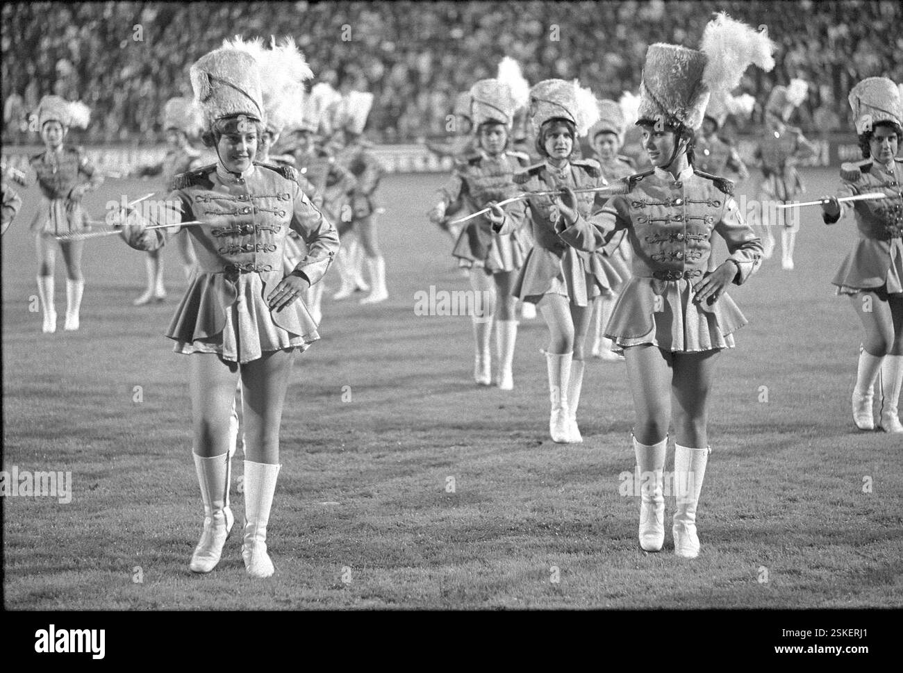 Majoretten#Majorettes--- 2. Internationales Militärmusik-Festival im ...