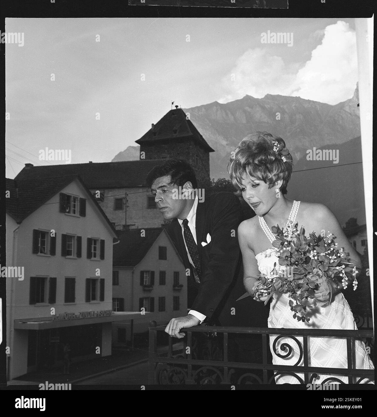 Mäni Weber Ziviltrauung mit Irene Monigatti in Maienfeld 1968#Mäni ...