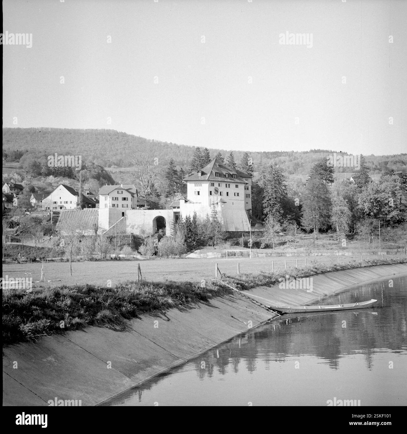 Schloss Biberstein, 1951#Biberstein Castle, 1951- RDB BY DUKAS Stock ...
