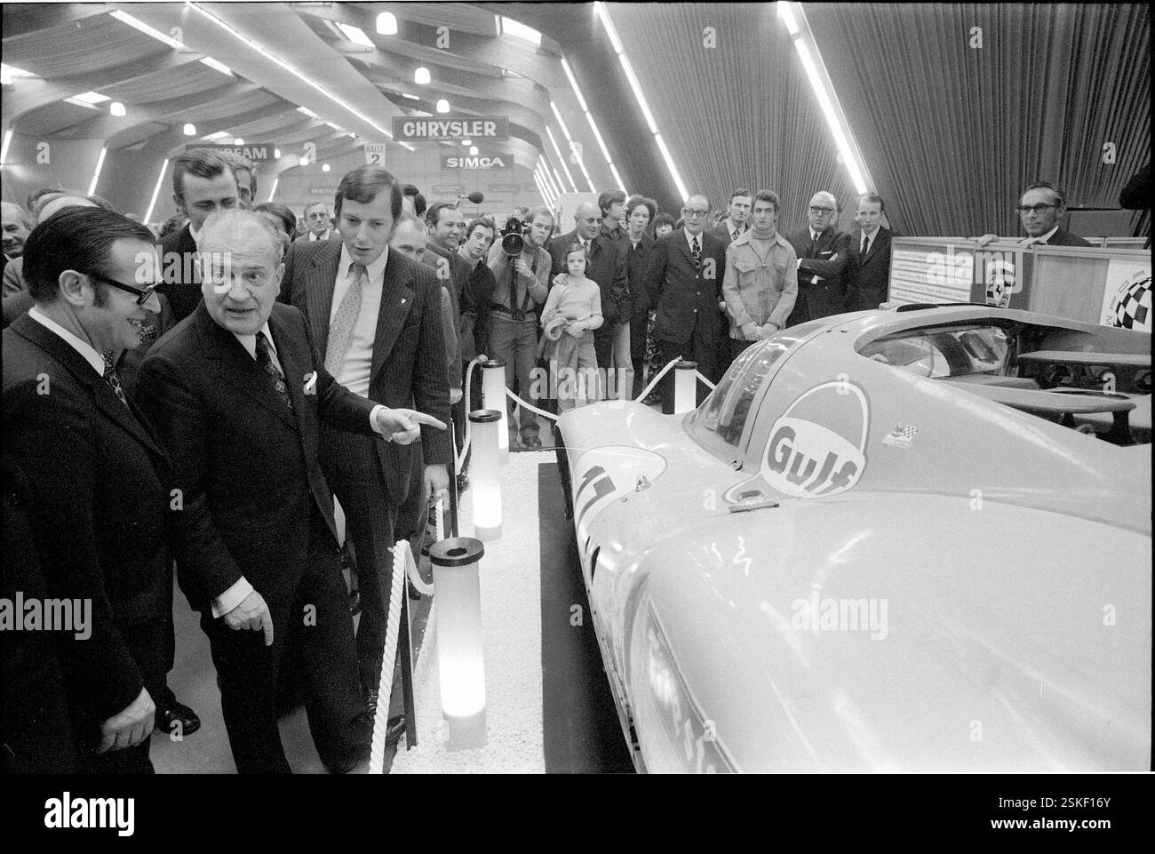 Bundespräsident Nello Celio am Autosalon Genf, 1972#Federal President ...