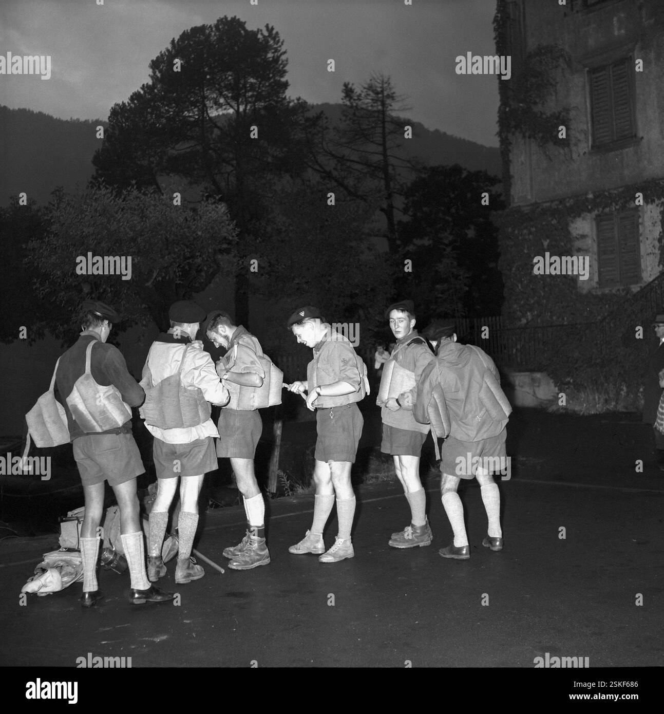 Pfadfinder 1962: 44 Roverrotten kämpfen um das Roverschwert#Rover ...