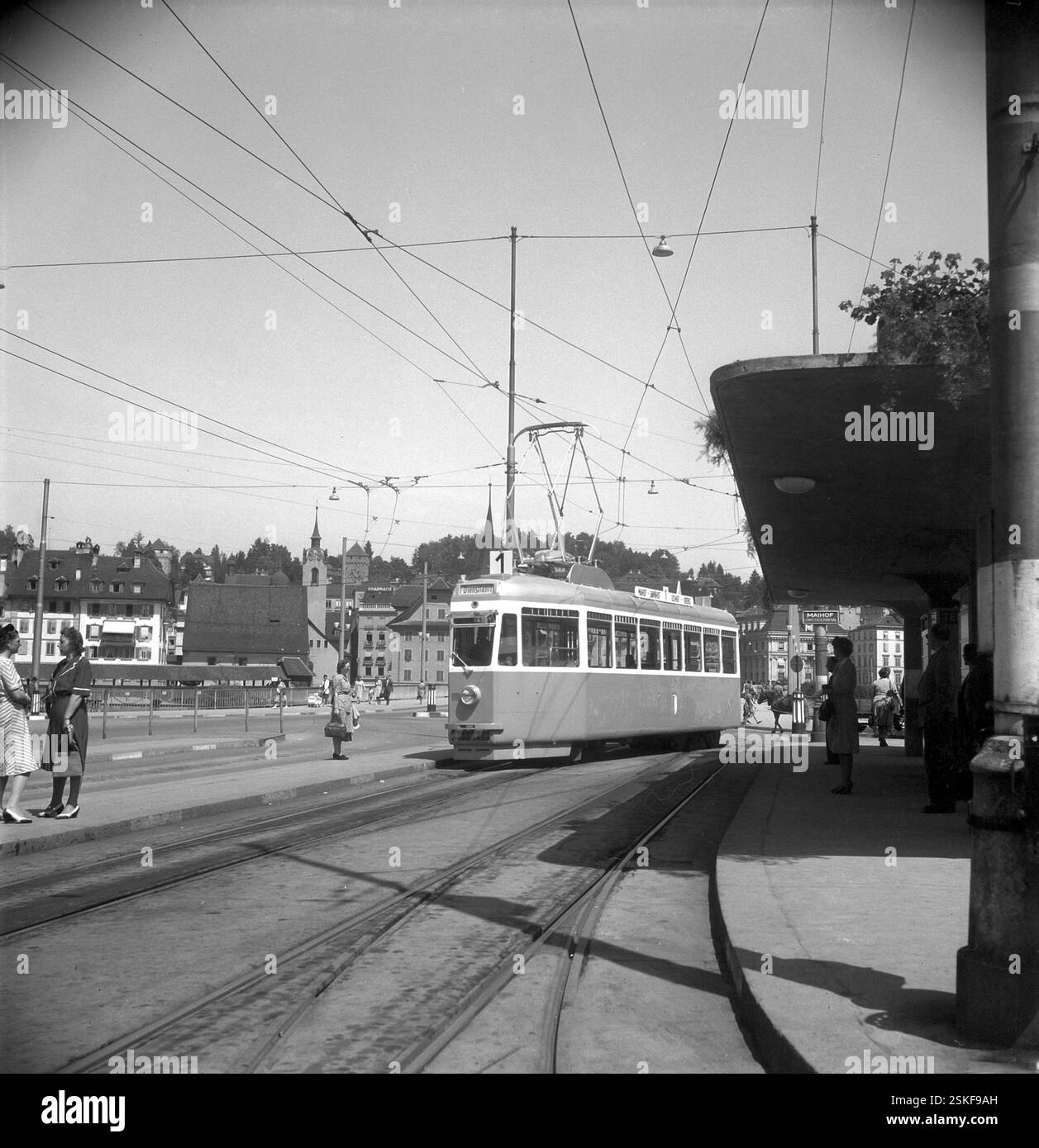 Grossraumwagen der Strassenbahn Luzern 1947#Open-plan carriage of the ...