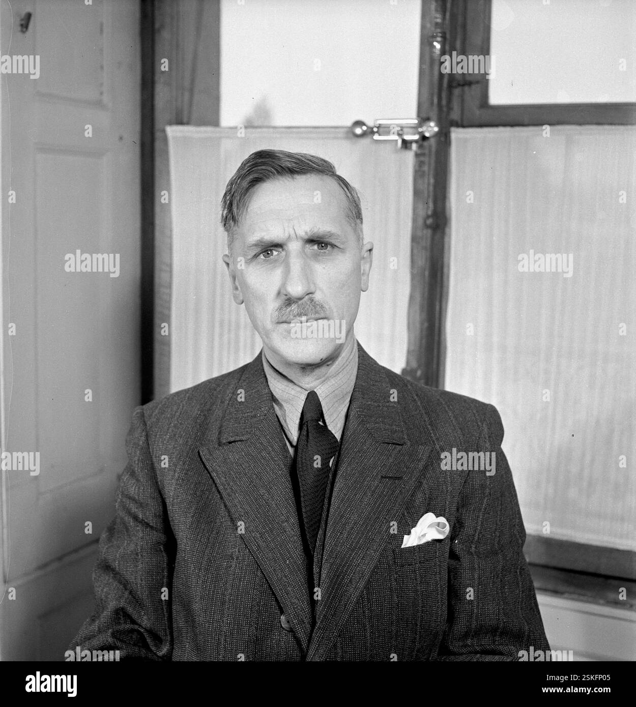 Secours aux enfants hi-res stock photography and images - Alamy