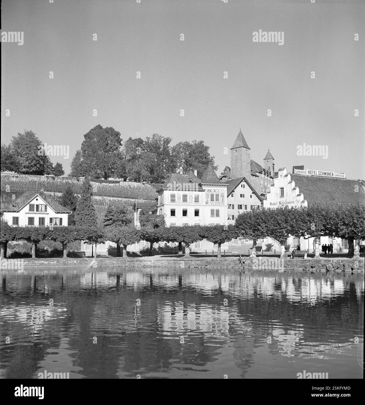 Rapperswil mit Schloss, um 1951#Rapperswil and its castle, around 1951 ...
