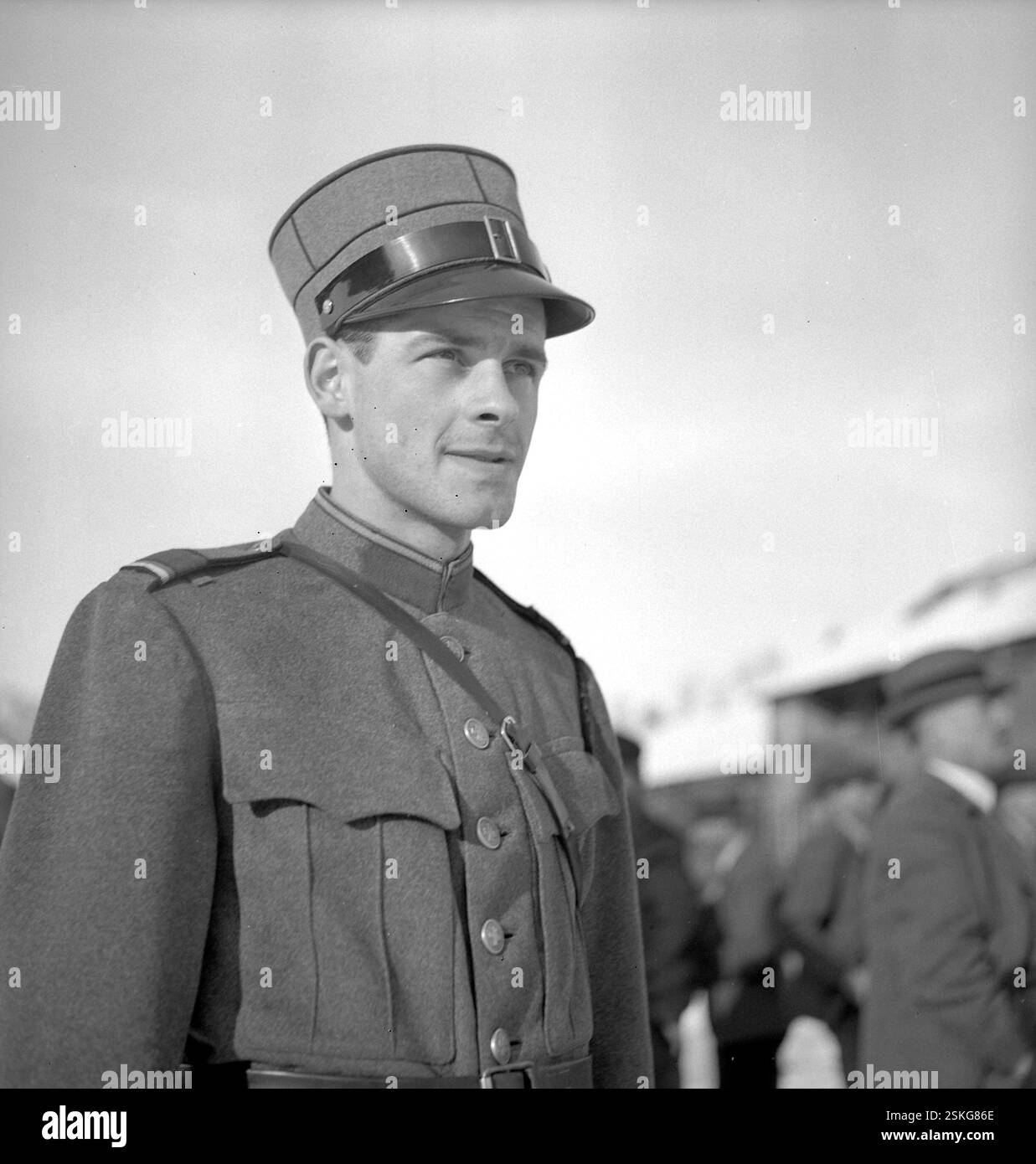 Prominente an der Herren-Abfahrt in Gstaad 1940: Charles Tuor# ...