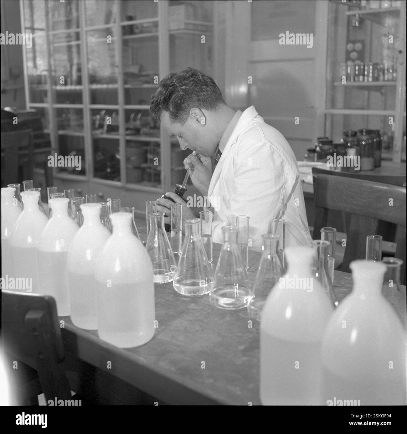 Das Kantonale Laboratorium erforscht die Verschmutzung des Zürichsee ...