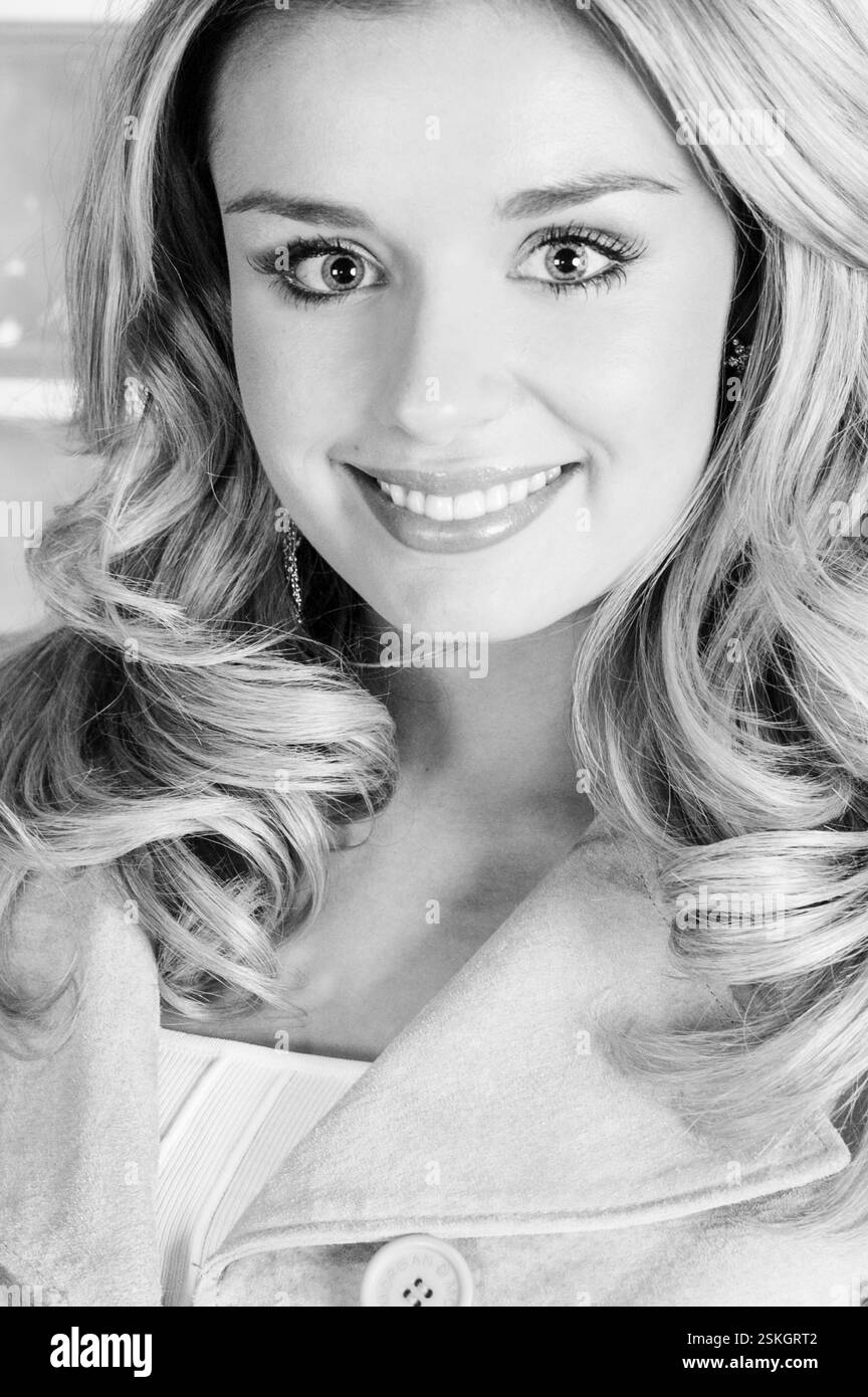 KATHERINE JENKINS, YOUNG, PORTRAIT, 2005: Operatic singer and TV star ...