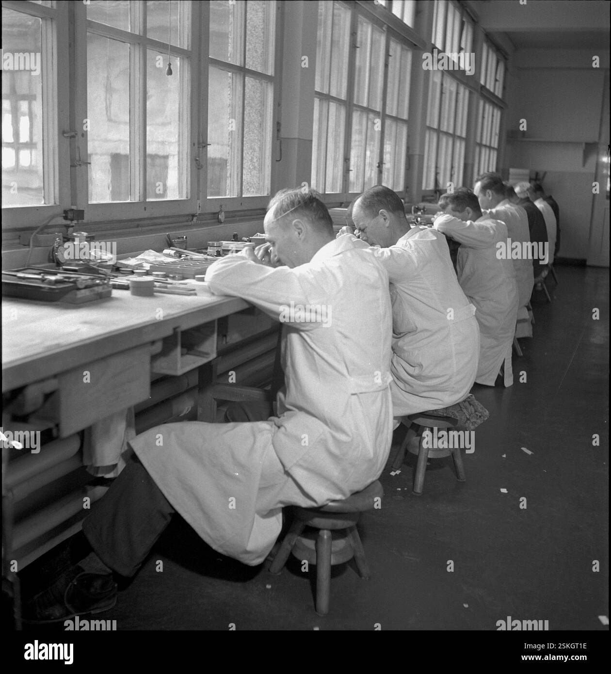 Uhrenfabrik Rolex, Genf 1949#Watch factory Rolex, Geneva 1949- RDB BY ...