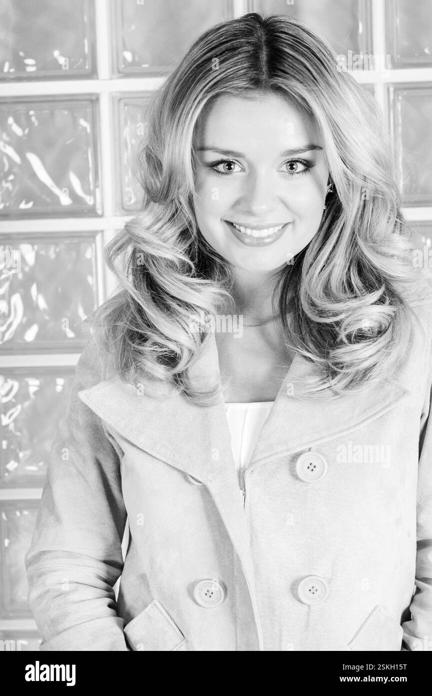 KATHERINE JENKINS, YOUNG, PORTRAIT, 2005: Operatic singer and TV star ...