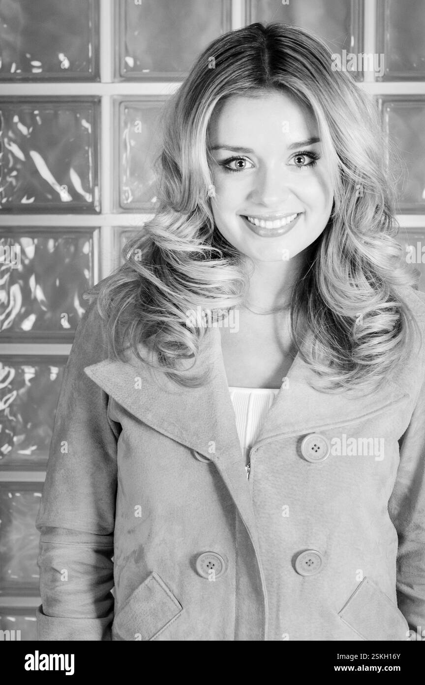 KATHERINE JENKINS, YOUNG, PORTRAIT, 2005: Operatic singer and TV star ...