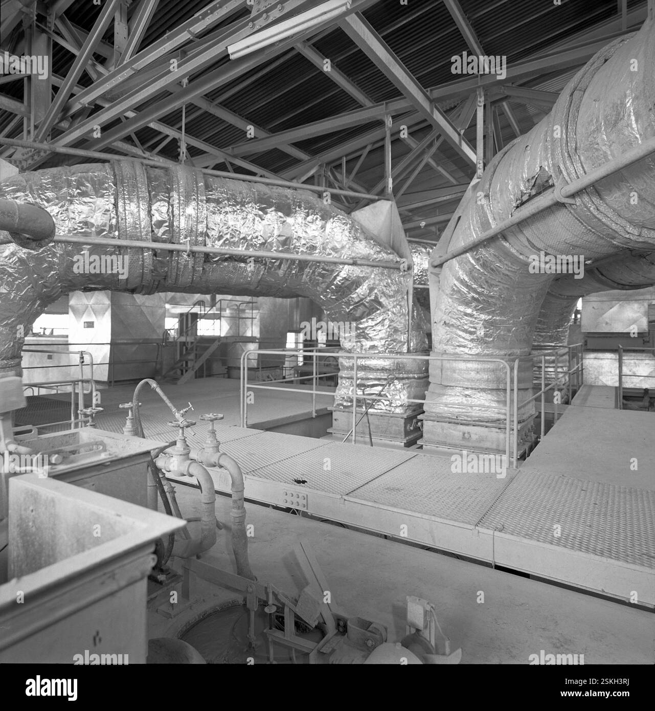 Filter-Anlage schützt Anwohner vor dem Staub aus der Zementfabrik ...