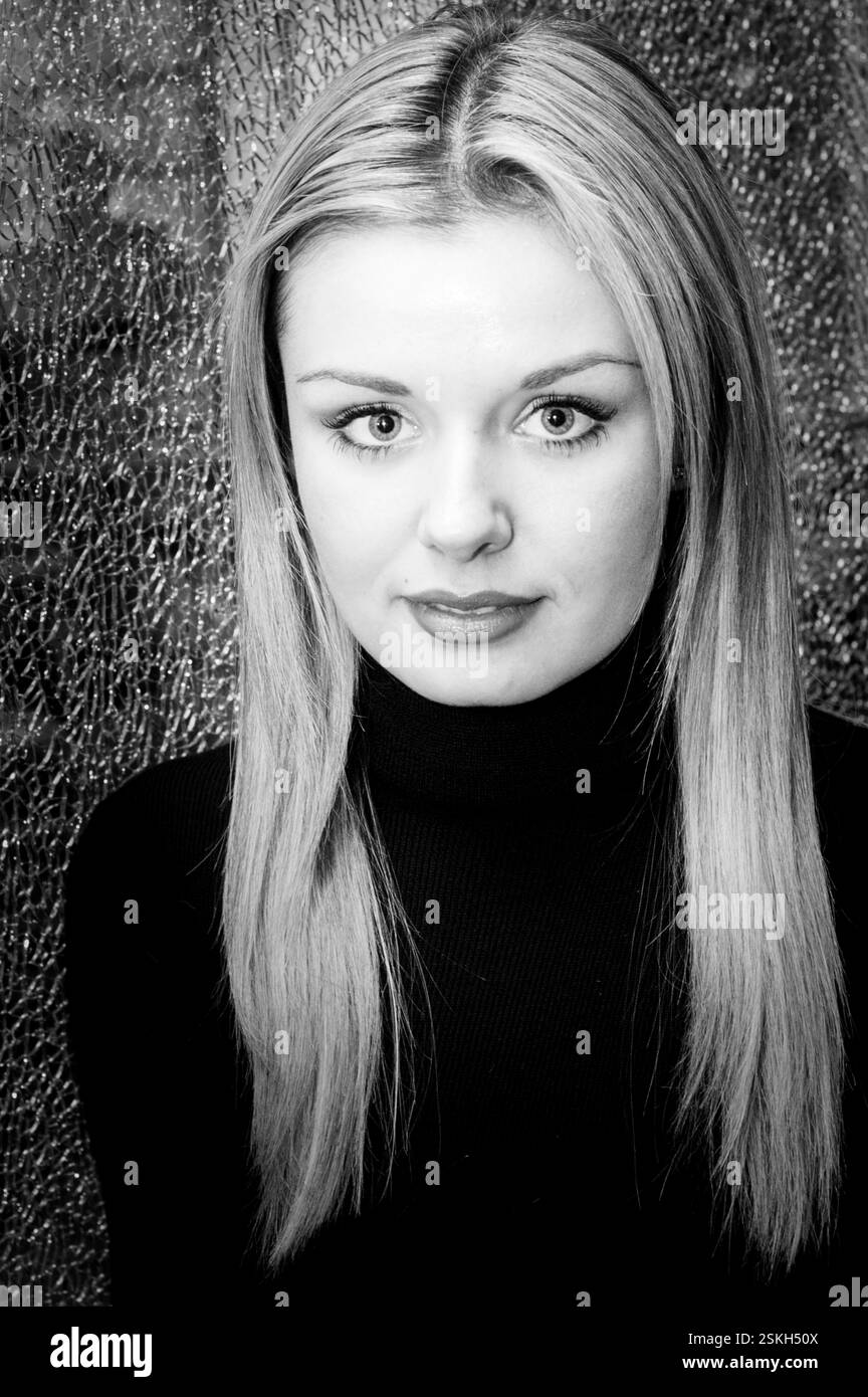 KATHERINE JENKINS, VERY YOUNG, 2003: A portriat of operatic singer ...