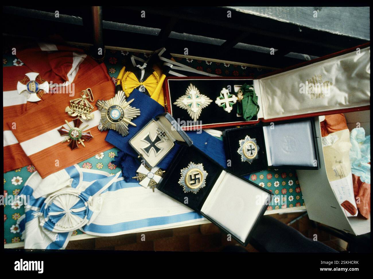 Medaillen von Ex-SS-General Karl Wolff 1983#Medals of former SS-general ...