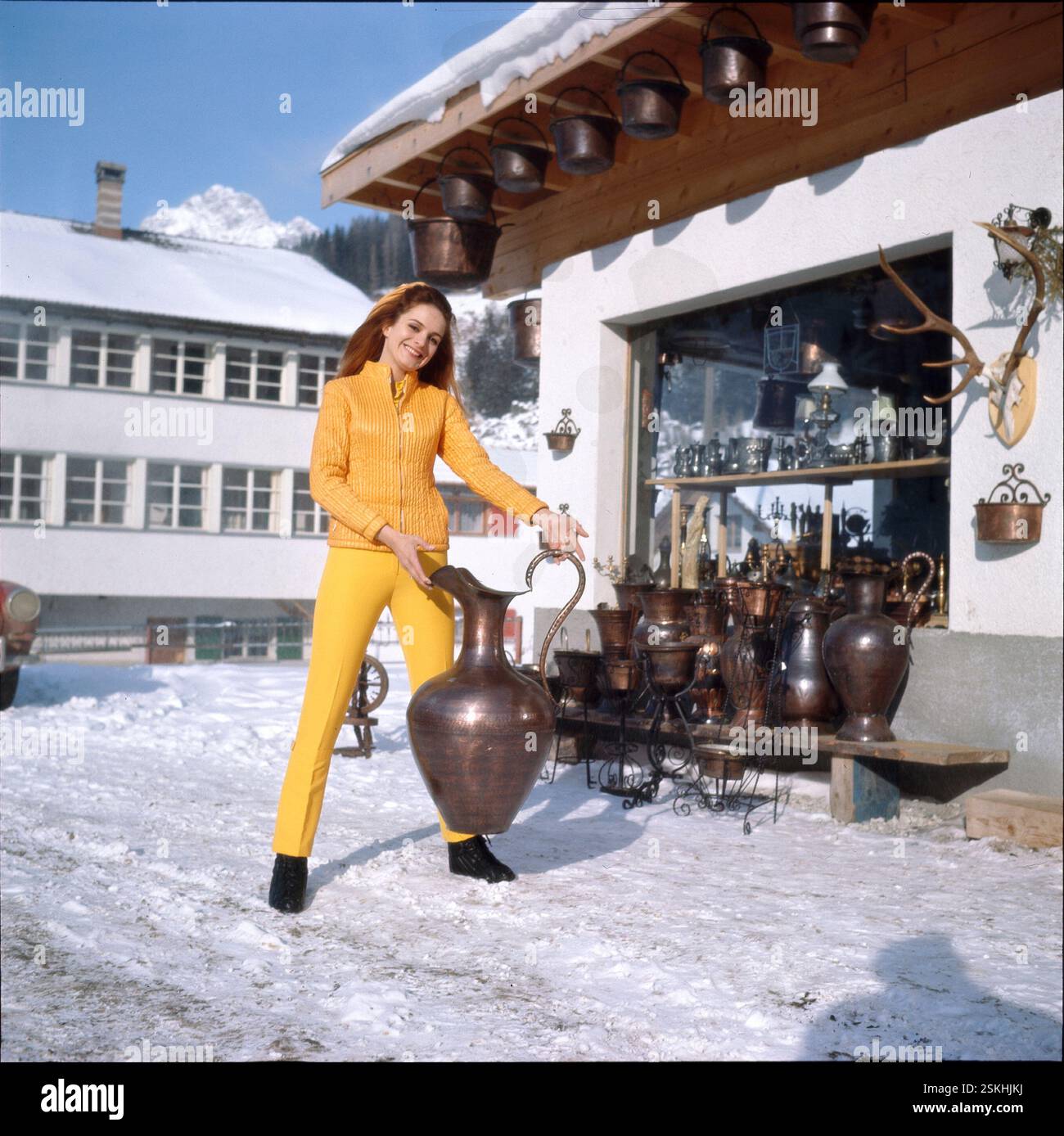 Jeanette Biffiger, Miss Schweiz 1968, in Rona 1969#Jeanette Biffiger ...