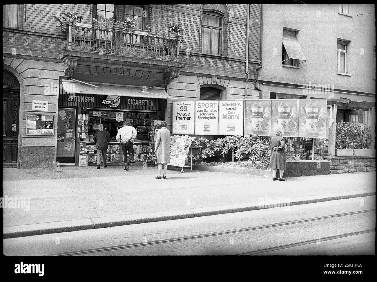 Elke Sommer, Sängerin und Schauspielerin, 1969#Elke Sommer, singer and ...