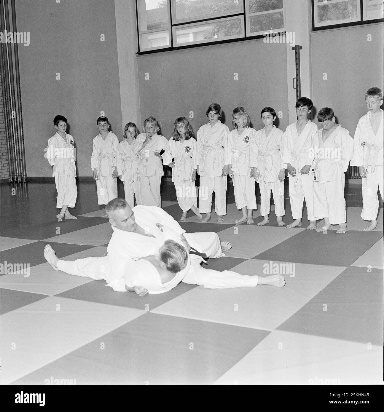 Kinder-Judo-Schule 1968#Judo school for children 1968- RDB BY DUKAS ...