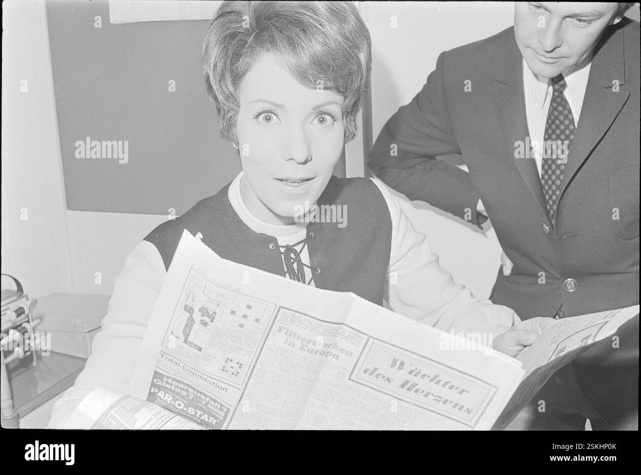TV-Ansagerin Dorothea Furrer, 1968#TV speaker Dorothea Furrer, 1968 ...