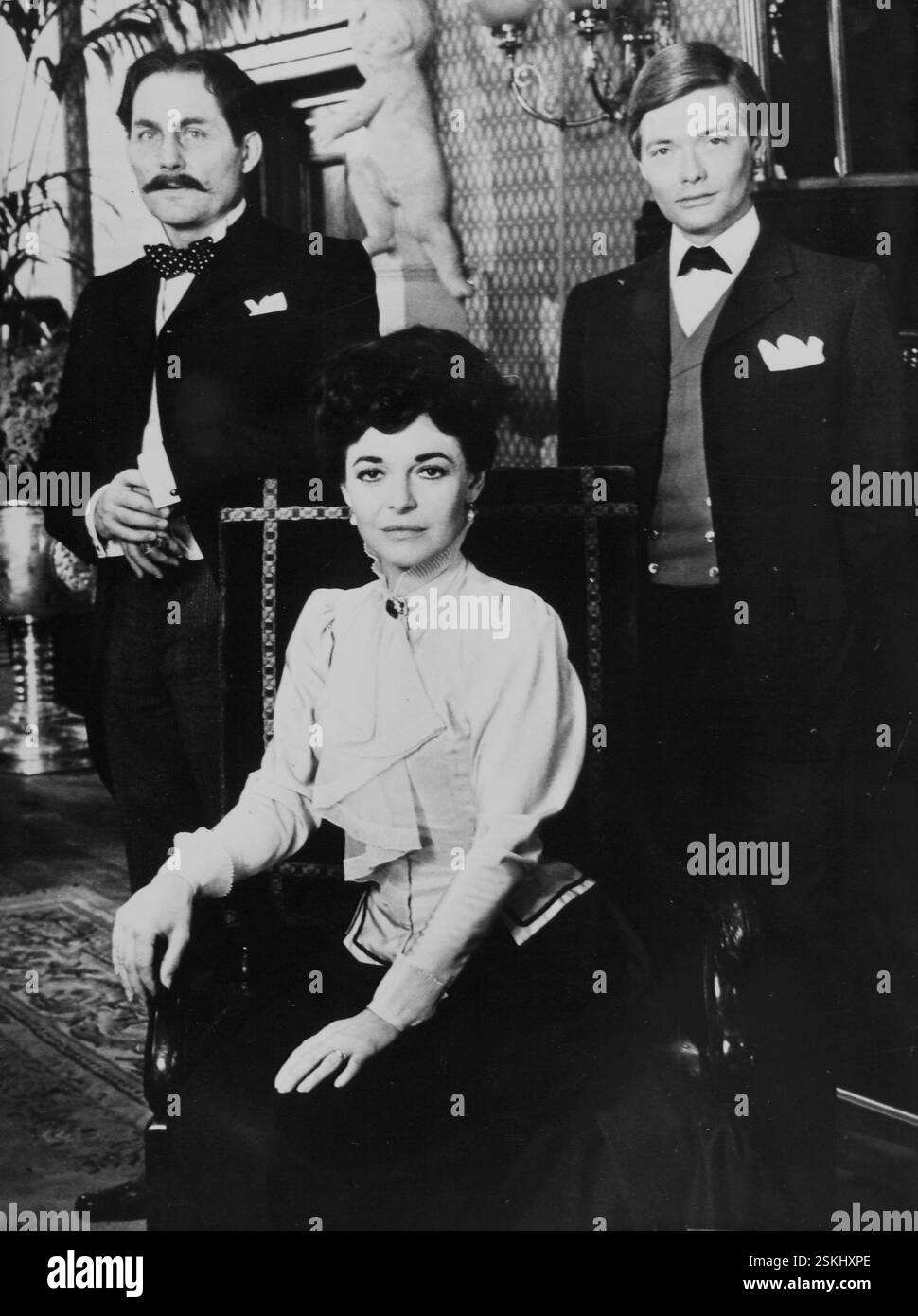 Anne Bancroft, Robert Shaw, Simon Ward in "Young Winston" 1972#Anne ...