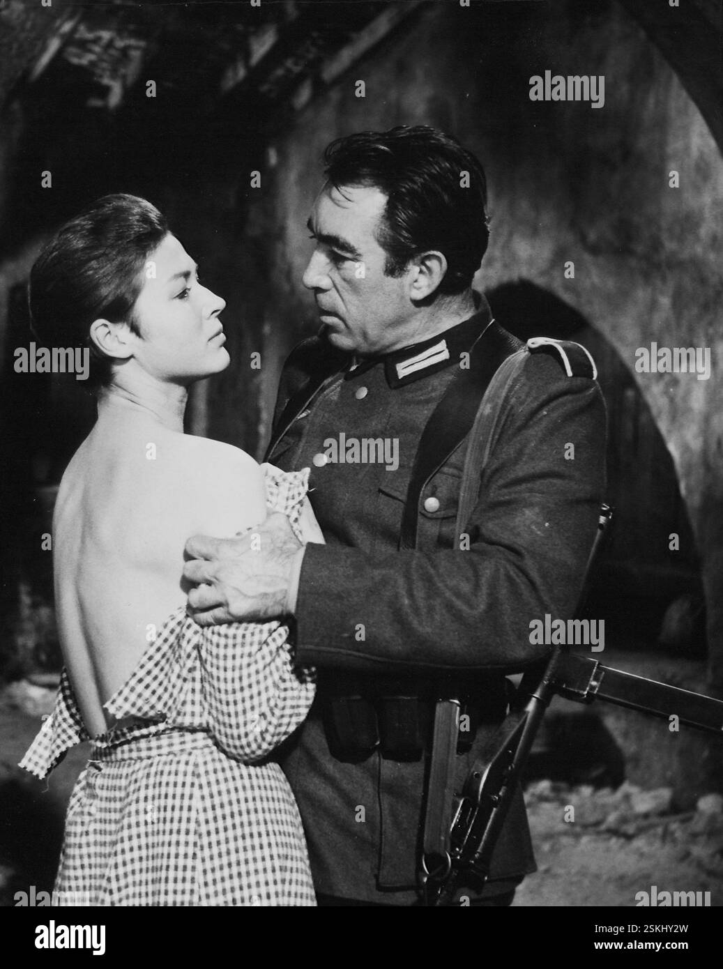 Gia Scala, Anthony Quinn in "The Guns of Navarone" 1961#Gia Scala ...