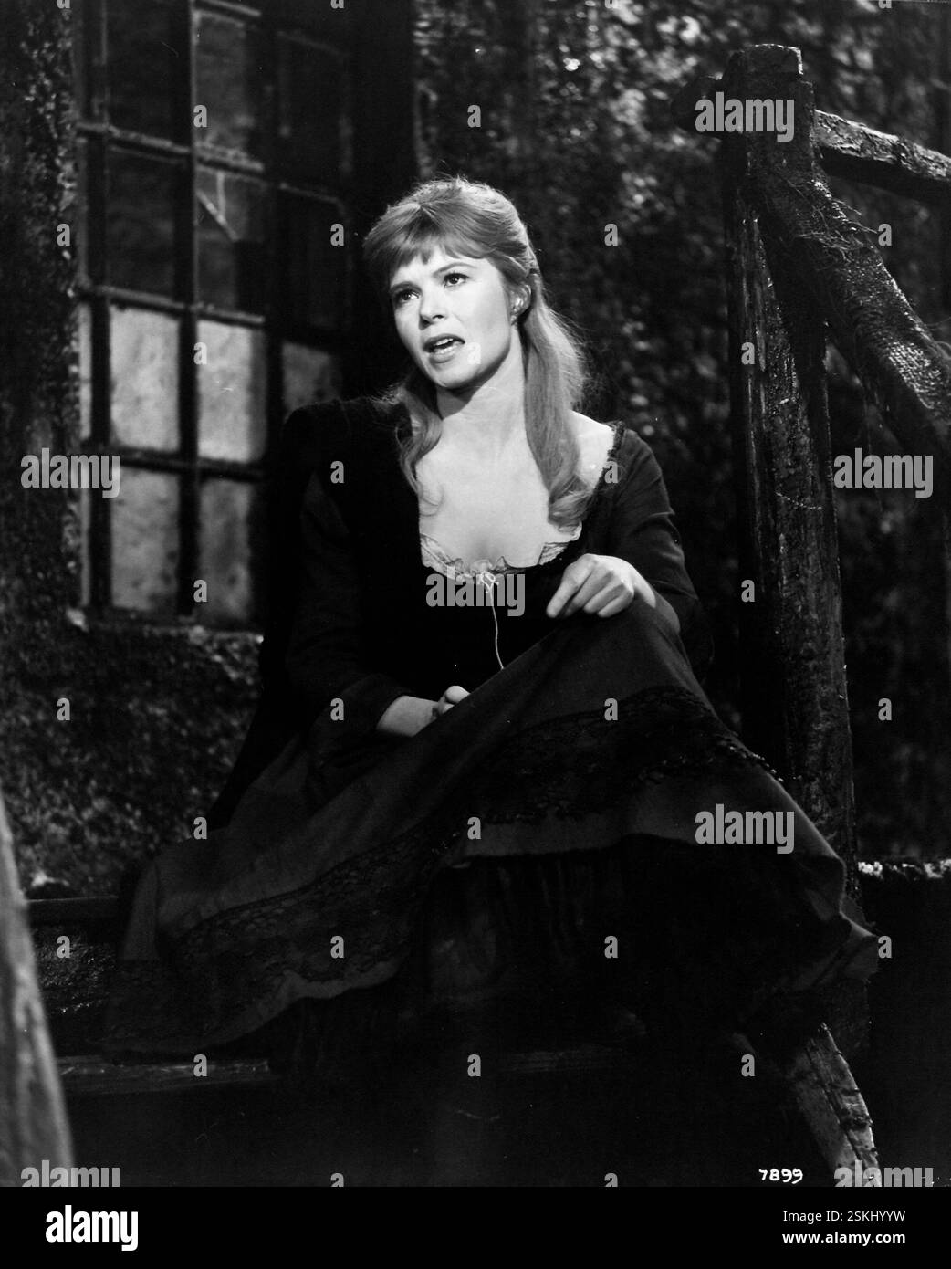Shani Wallis in "Oliver" 1968#Shani Wallis in "Oliver" 1968 Stock Photo ...